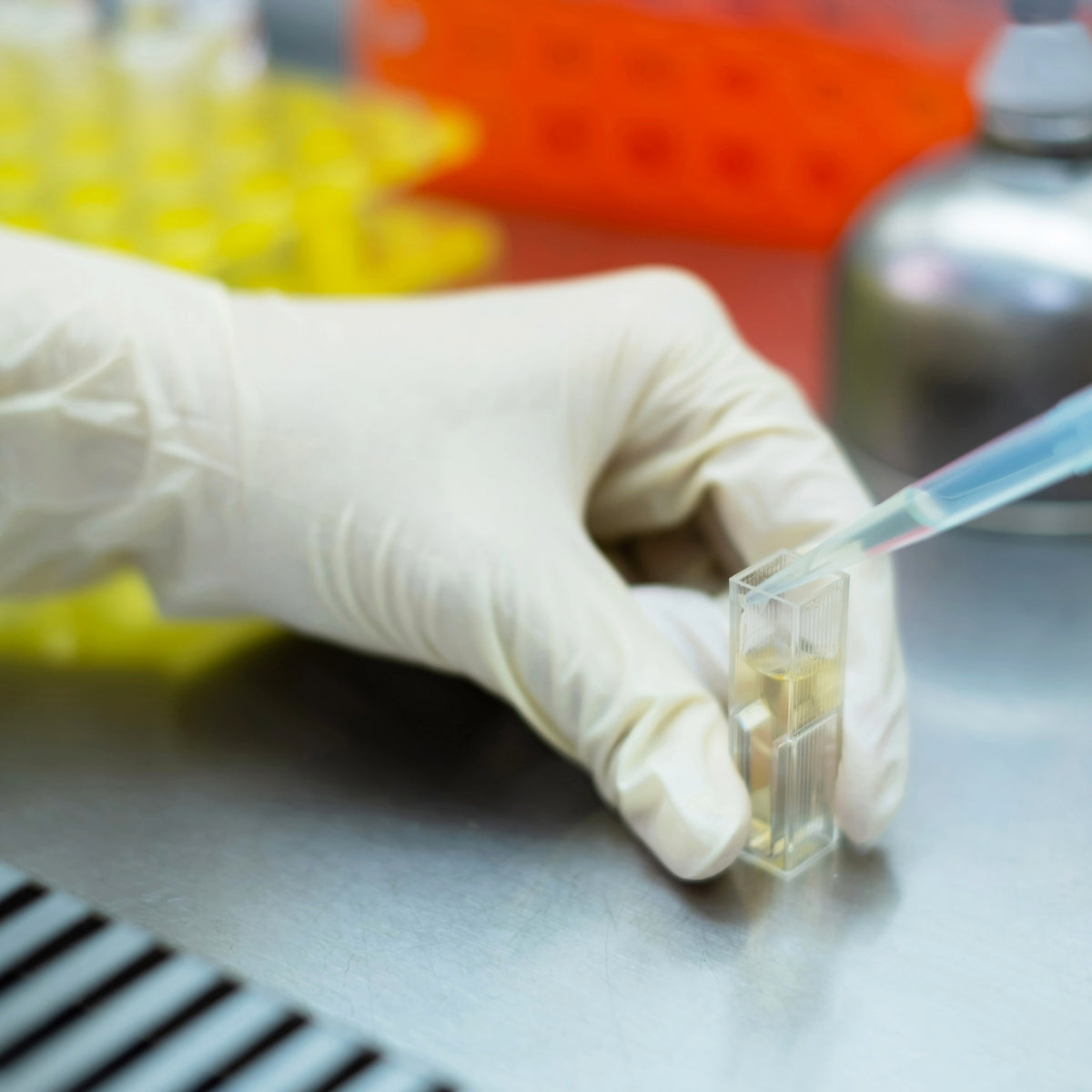 Decoding the Anatomy of a Spectrophotometer Cuvette – LABART